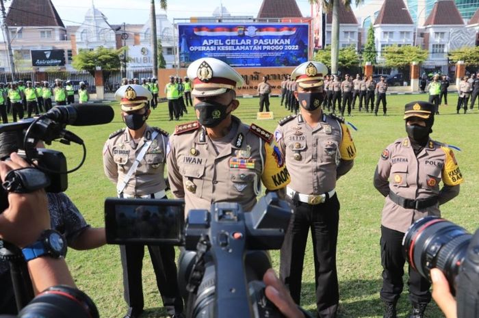 Banyak Pelanggaran Lalu Laintas, Polda DIY Gelar Pasukan Operasi Keselamatan Progo 2022 - Sonora.id