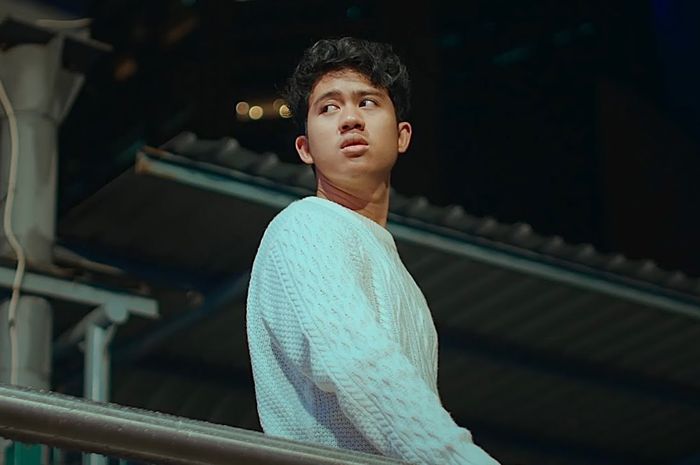 Lirik Lagu 'Saved' milik Yahya dan Terjemahan Bahasa Indonesianya - Sonora.id