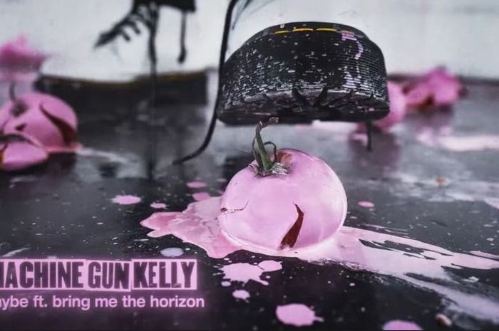 Lirik Lagu 'maybe' milik Machine Gun Kelly dan Bring Me The Horizon ...