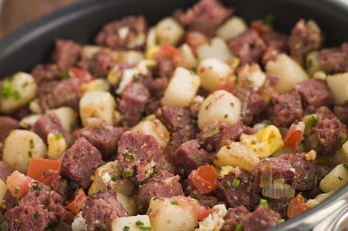 Simple dan Cepat, Ini Resep Daging Kornet Tumis Cocok Untuk Kudapan ...