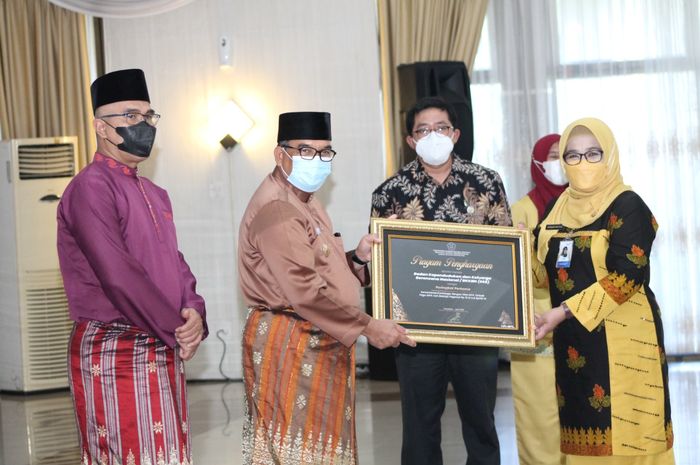 BKKBN Riau Raih Penghargaan Kanwil DJPBb Riau dengan Nilai IKPA Terbaik ...