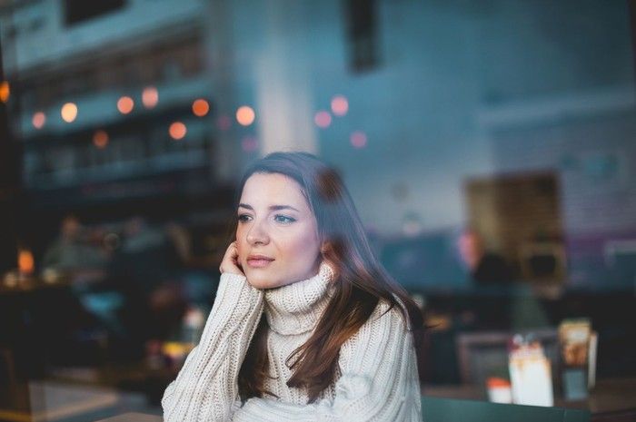 Sering Melamun dan Tiba-tiba Berubah Mood, Bisa Jadi Itu Gejala Bipolar ...