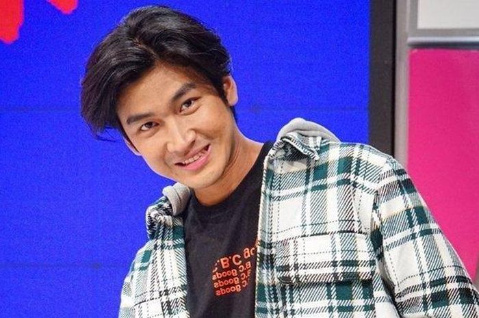 Lirik Lagu 'Pantang Pulang Sebelum Sayang' milik Anrez Putra Adelio ...
