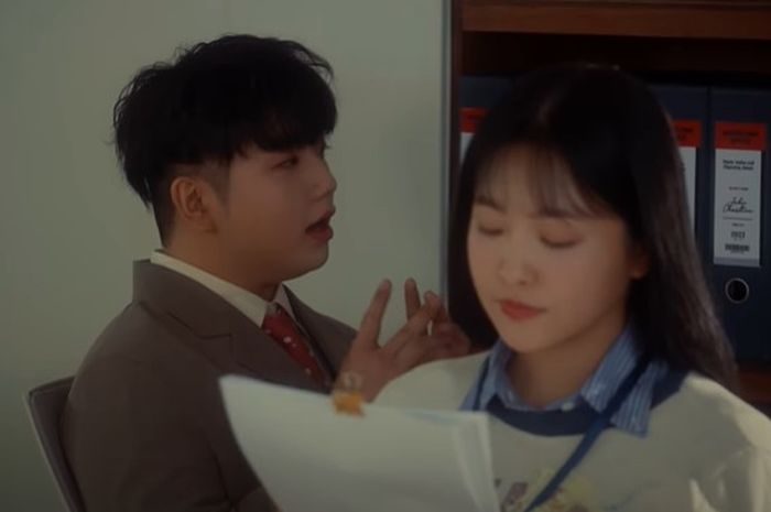 Lirik Lagu ‘Nap Fairy’ - YERI feat Sam Kim, Lengkap dengan Terjemahan - Sonora.id