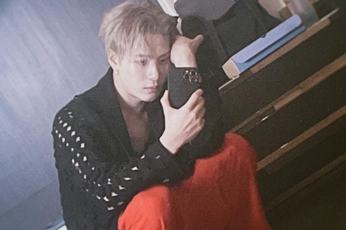 Lirik Lagu ‘Blue’ Milik Jackson Wang, Lengkap dengan Terjemahan - Sonora.id