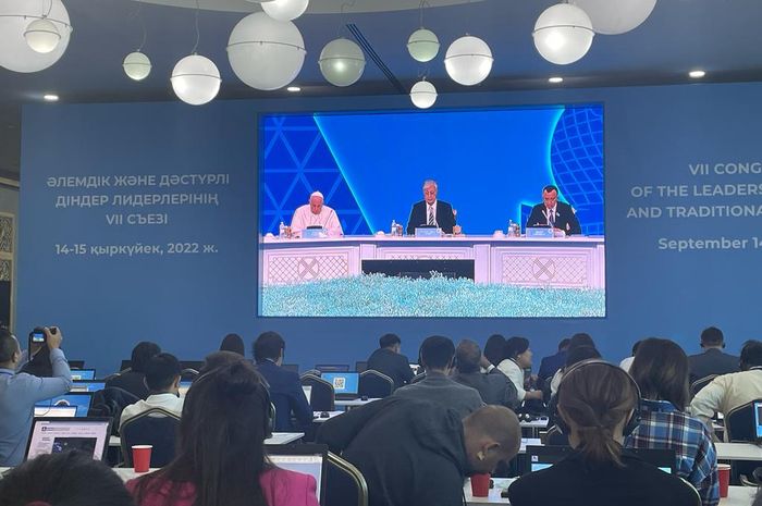 Ketum PBNU Gus Yahya dan Dubes Fadjroel Menghadiri Kongres Pemimpin Dunia dan Agama Tradisional ...