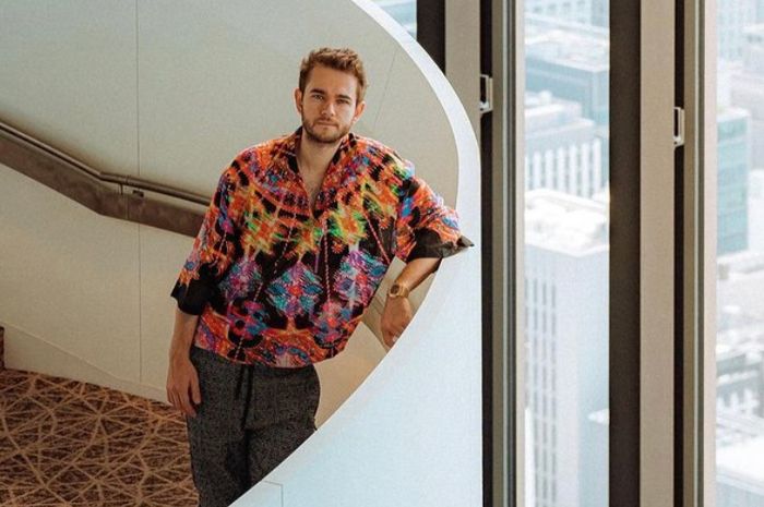 Lirik Lagu Clarity – Zedd feat. Foxes, Lengkap dengan Terjemahannya ...