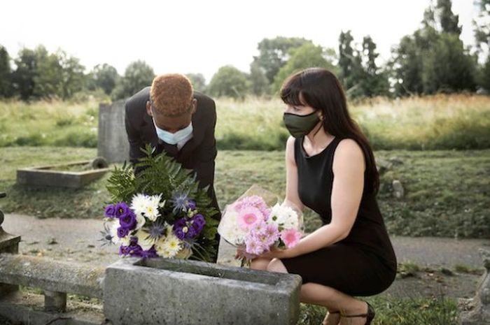 33 Ayat Alkitab tentang Kematian dan Penghiburan bagi yang Kehilangan ...