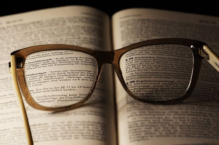 20 Contoh Kalimat Berpola SPOK Menurut Bahasa Indonesia yang Baik dan ...