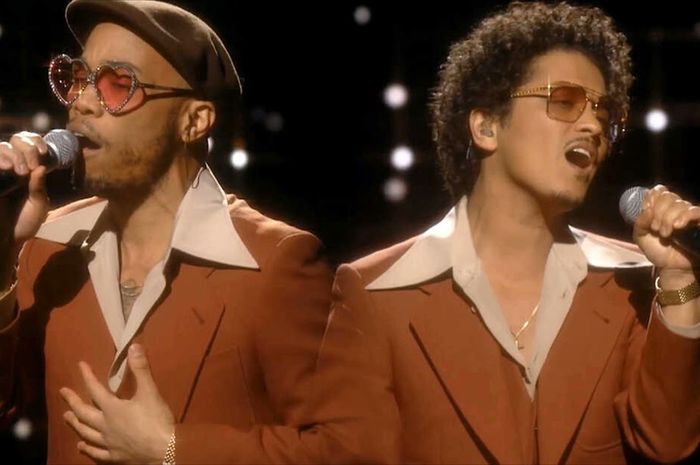 Lirik Lagu 'After Last Night' milik Silk Sonic feat Bootsy Collins dan ...