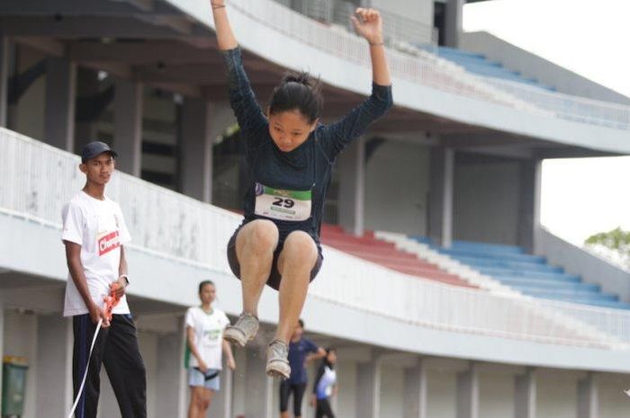 3 Jenis Gaya Lompat Jauh dan Cara Melakukannya, Materi PJOK SD - Sonora.id