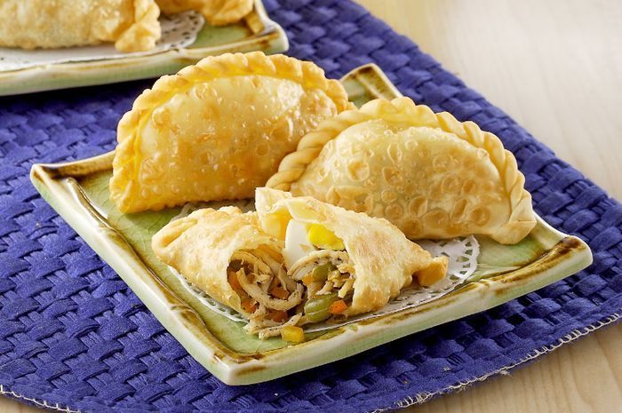 Resep Membuat Pastel Isi Daging Suwir dan Keju yang Lezat dan Nikmat ...