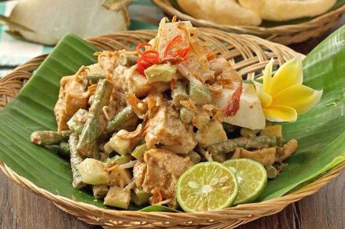 Resep Membuat Tipat Catok Khas Bali yang Nikmat dan Menggugah Selera ...