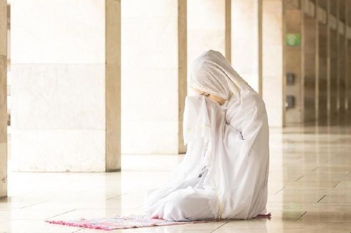 Bacaan Doa Allahumma Inna Nas Aluka Salamatan Fiddin dan Artinya ...