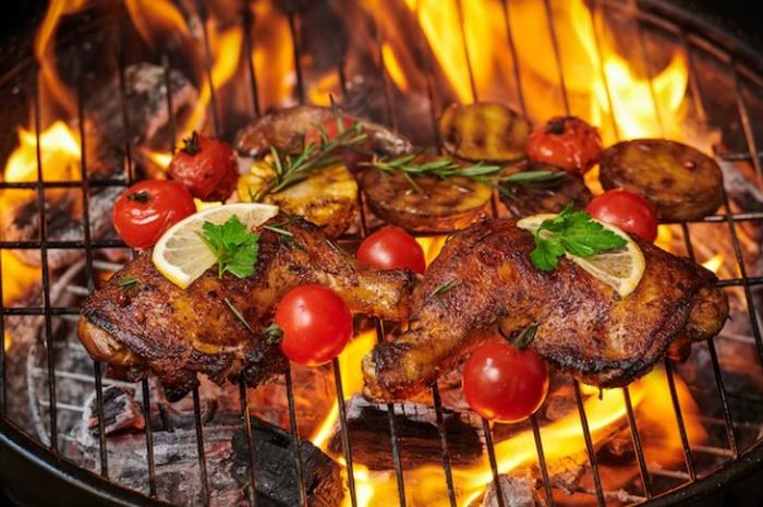 11 Ide Menu Bakar-bakar Tahun Baru, Lezat dan Gak Ribet - Sonora.id