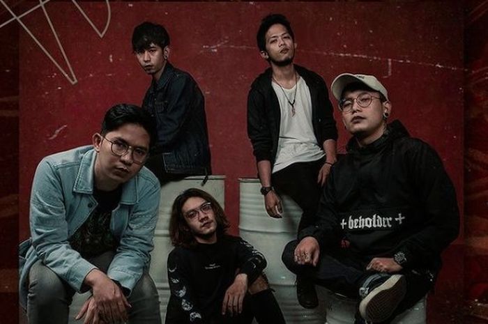 Lirik Lagu 'Demi Semesta' - For Revenge - Sonora.id