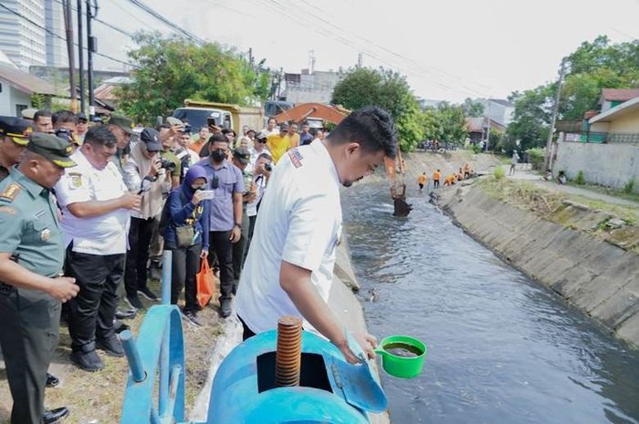 Peringati Hari Peduli Sampah Nasional 2023, Pemko Medan Gelar Aksi Bersih Sungai - Sonora.id