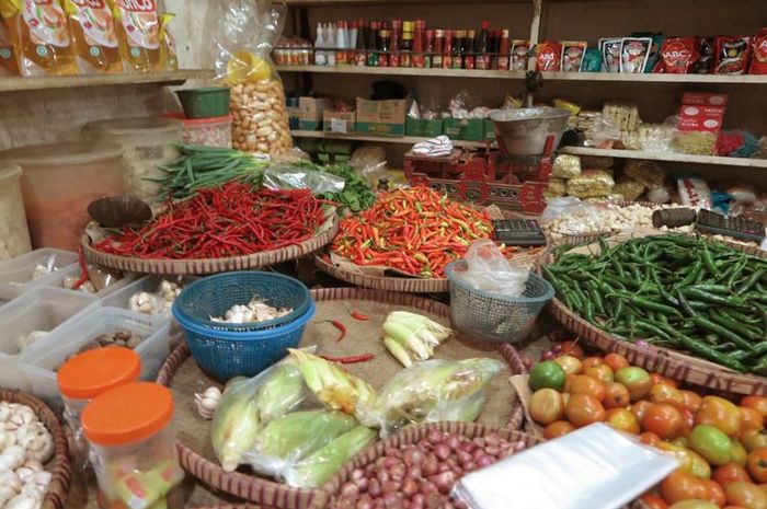 Imbas Panen Raya, Harga Cabai Rawit Merah di Kota Solo Turun - Sonora.id Imbas Panen Raya, Harga Cabai Rawit Merah di Kota Solo Turun - Sonora.id