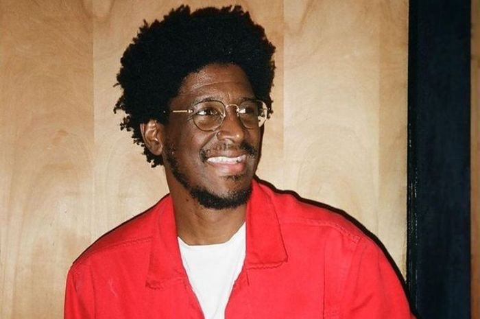 Lirik dan Terjemahan Lagu Never Felt So Alone – Labrinth feat. Billie ... Lirik dan Terjemahan Lagu Never Felt So Alone – Labrinth feat. Billie ...