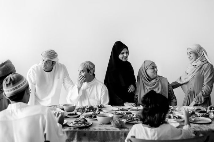 5 Contoh Ikrar Syawalan Halalbihalal Bahasa Jawa 2024 yang Penuh Makna ...