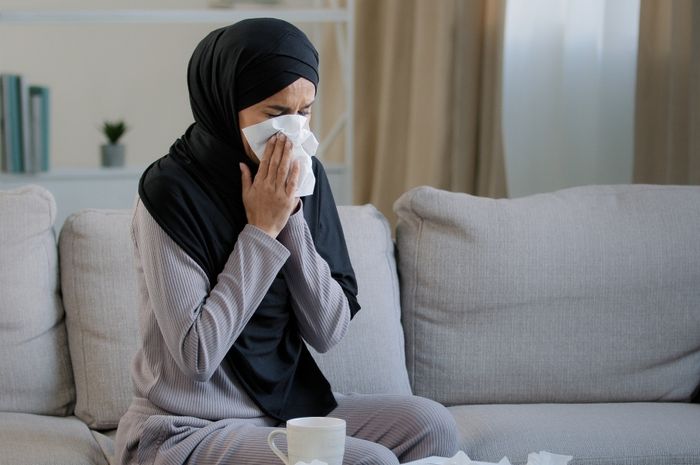 Arti Yarhamukallah yang Diucapkan ketika Mendengar Seseorang Bersin ...