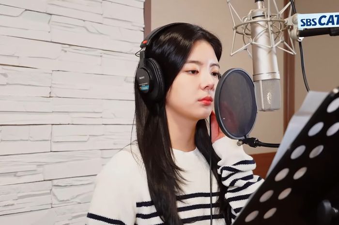 Lirik dan Terjemahan Lagu One Hundred Love - Lia ITZY (OST Dr. Romantic 3) - Sonora.id