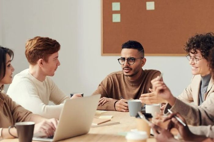 Apa Arti Bermusyawarah beserta Ciri dan Manfaatnya - Sonora.id