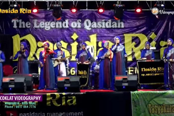 Lirik Lagu Sajadah Merah Milik Nasida Ria - Sonora.id