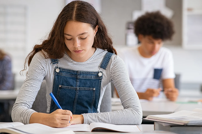 10 Contoh Recount Text tentang Liburan, Singkat dan Lengkap dengan Arti ...