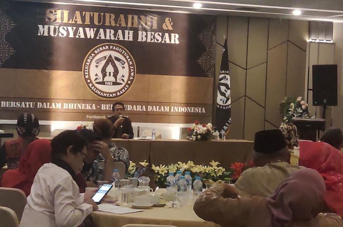 Dr Purwanto Terpilih Sebagai Ketua Umum Paguyuban Jawa Kalbar - Sonora.id
