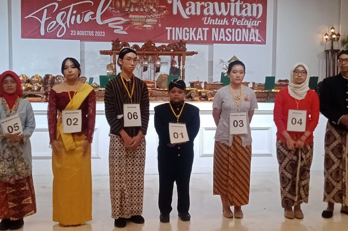 SMA Negeri 8 Jakarta Tampil sebagai Juara 1 Festival Karawitan Pelajar ...