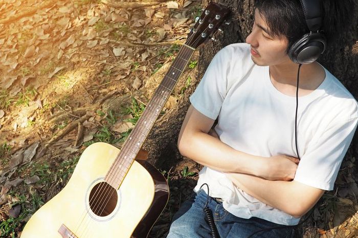 Mendengarkan Musik Jawaan, Tips untuk Memahami Maknanya - Sonora.id