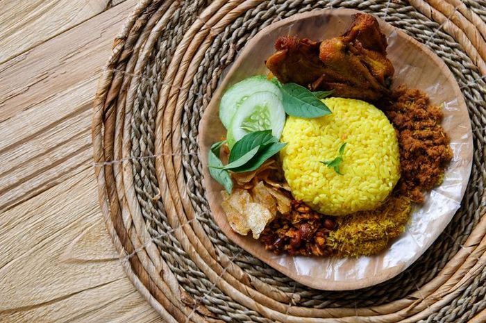 Resep Nasi Kuning dan Lauk Pelengkapnya untuk Peringatan Maulid Nabi ...