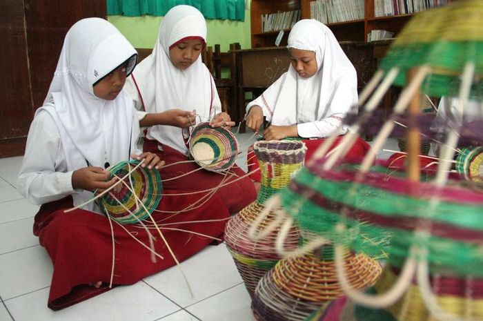 Manfaat PBL Bagi Guru, Beserta Penjelasan Langkah untuk Menerapkannya ...