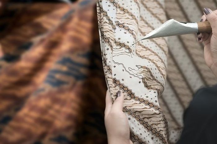 Ayo Kenali 5 Jenis Motif Batik dan Filosofinya dari Nusantara! - Sonora.id