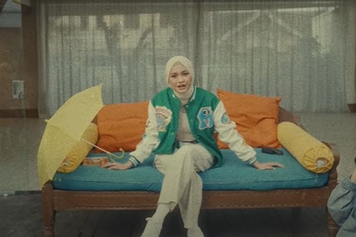 Lirik Lagu 'Bunga Hati' - Salma Salsabil yang Trending di YouTube ...