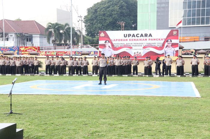 Kapolda Sumsel Pimpin Upacara Kenaikan Pangkat Periode 1 Januari 2024 - Sonora.id