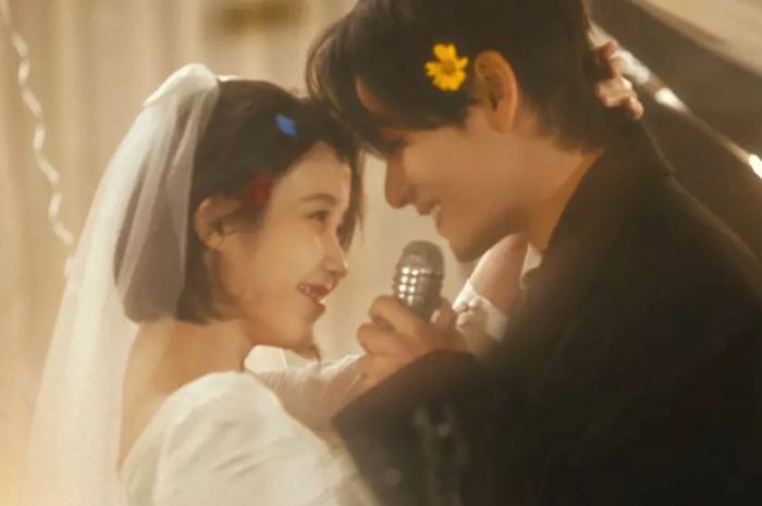 Lirik Lagu Love wins all – IU, dengan Terjemahan Indonesia dan Inggris - Sonora.id