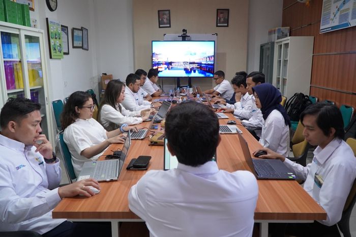 Bentuk Dukungan pada Transformasi Digitalisasi di Tubuh PLN, PLN UIP ...