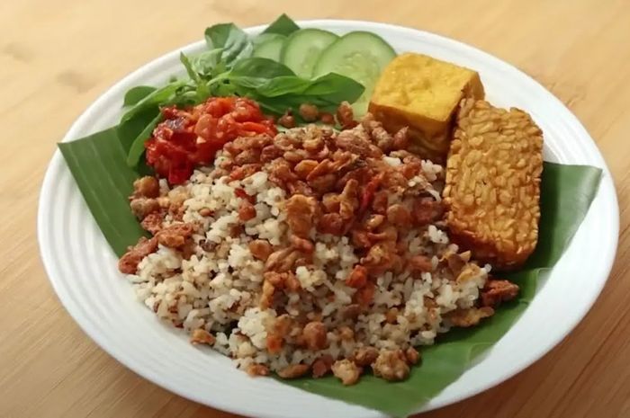 Resep Membuat Nasi Tutug Oncom yang Gurih Ala Masakan Sunda - Sonora.id
