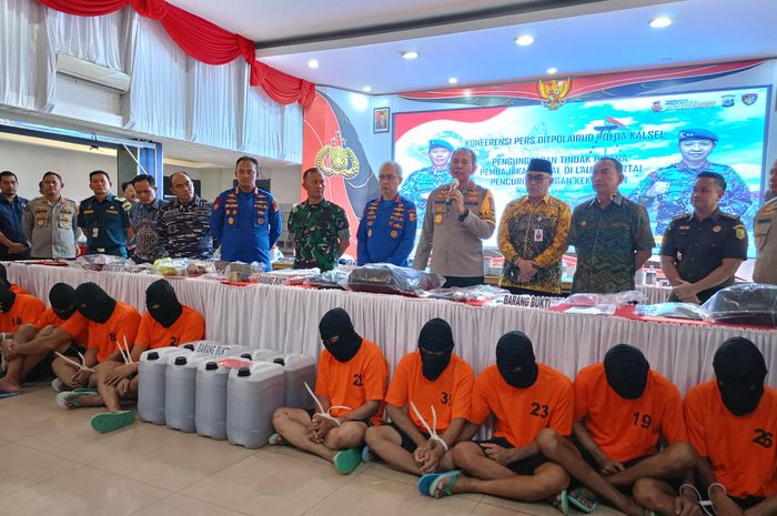 Pembajak TB Royal 27 Ditangkap, Polda Kalsel Pastikan Perairan Aman ...