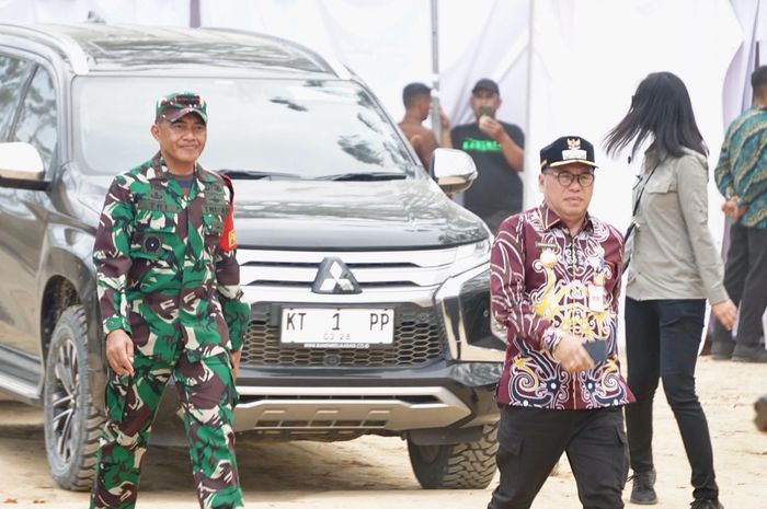 Pj. Bupati PPU Turut Hadiri Ground Breaking Telkom Smart Office Oleh ...