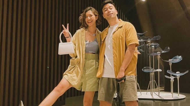 Vidi Aldiano Sudah Resmi Melamar Sheila Dara - bangka.sonora.id