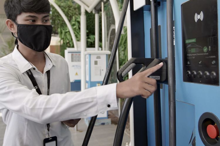 Per Oktober 2022, Dibangun 224 SPKLU PLN di Seluruh Indonesia - bangka ...