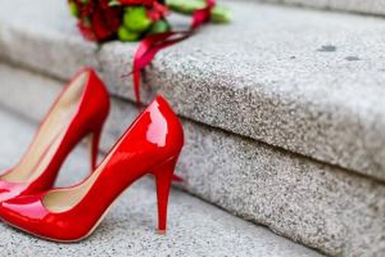 Guna Menunjang Outfit ke Kantor, Ini Jenis High Heels yang Wajib Punya ...