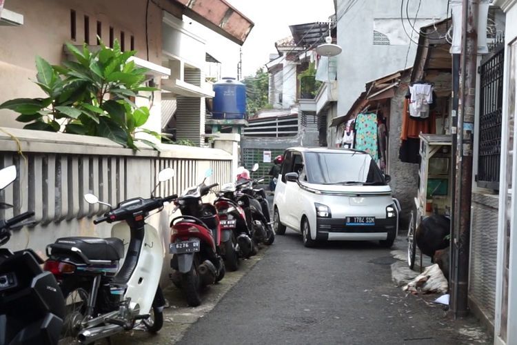 Tips Mengemudi yang Benar di Jalan yang Sempit - bangka.sonora.id