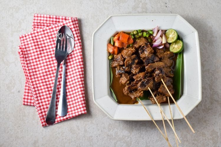 Masak Dengan Bumbu Wijen, Berikut Cara Membuat Sate Daging Sapi - bangka.sonora.id