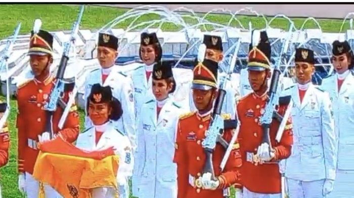 Dalam Pengibaran Bendera di Istana Negara, Bunga Wakil Bangka Belitung ...