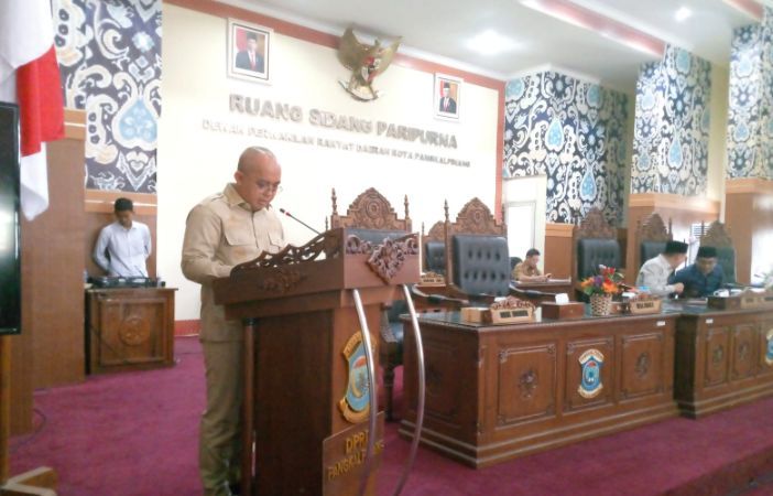 Walikota Pangkalpinang Menyampaikan Raperda Perubahan APBD TA 2023 ... Walikota Pangkalpinang Menyampaikan Raperda Perubahan APBD TA 2023 ...