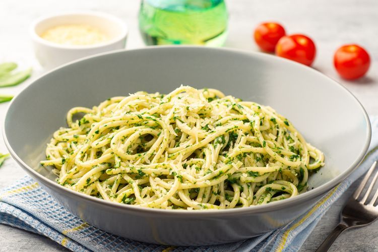 Masak Pasta ala MasterChef, Berikut Resep Spaghetti Cabai Hijau ...